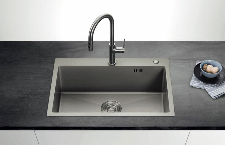Kitchen Sink | Starke